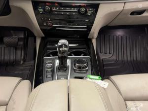 Blue BMW X5 2017 in Vilnius, with an engine capacity of 2.98 L and mileage of 225 thousand km for 19900 €, photo 22 on AUTOMOTO.COM.LV