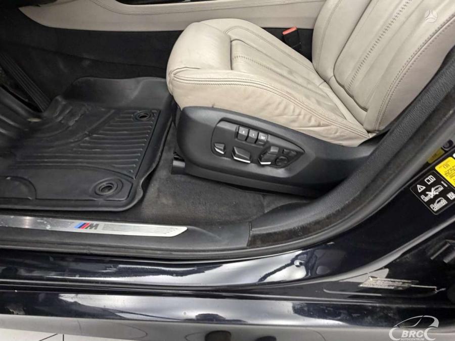 Blue BMW X5 2017 in Vilnius, with an engine capacity of 2.98 L and mileage of 225 thousand km for 19900 €, photo 26 on AUTOMOTO.COM.LV