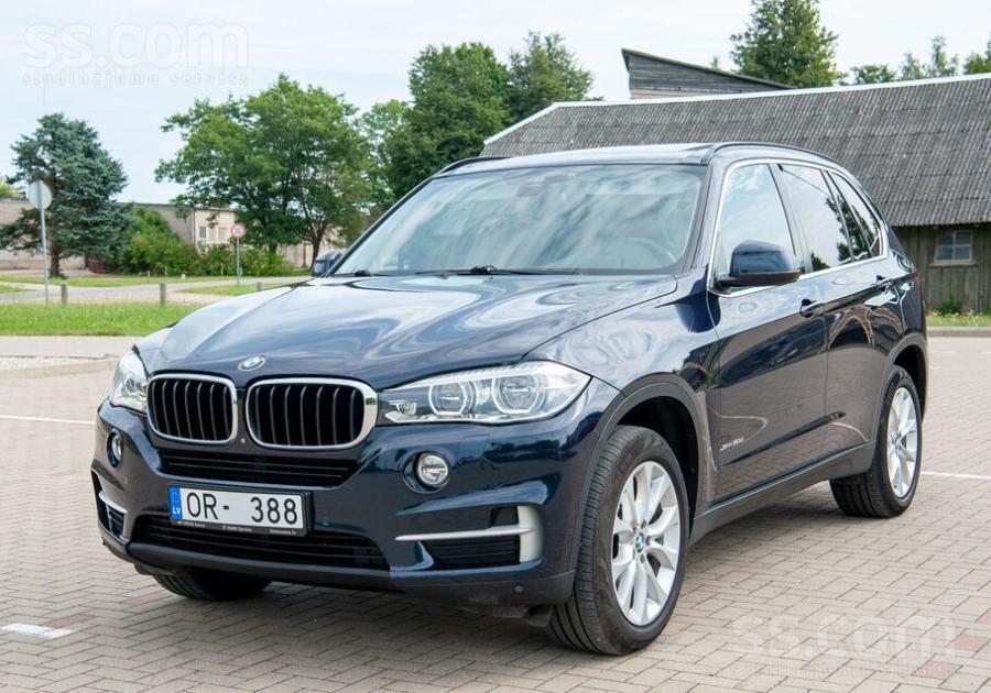 Zils BMW X5 2017 Cēsis, ar dzinēja tilpumu 3.00 L un nobraukumu 269 tūkst. km par 19550 €, foto 4 vietnē AUTOMOTO.COM.LV
