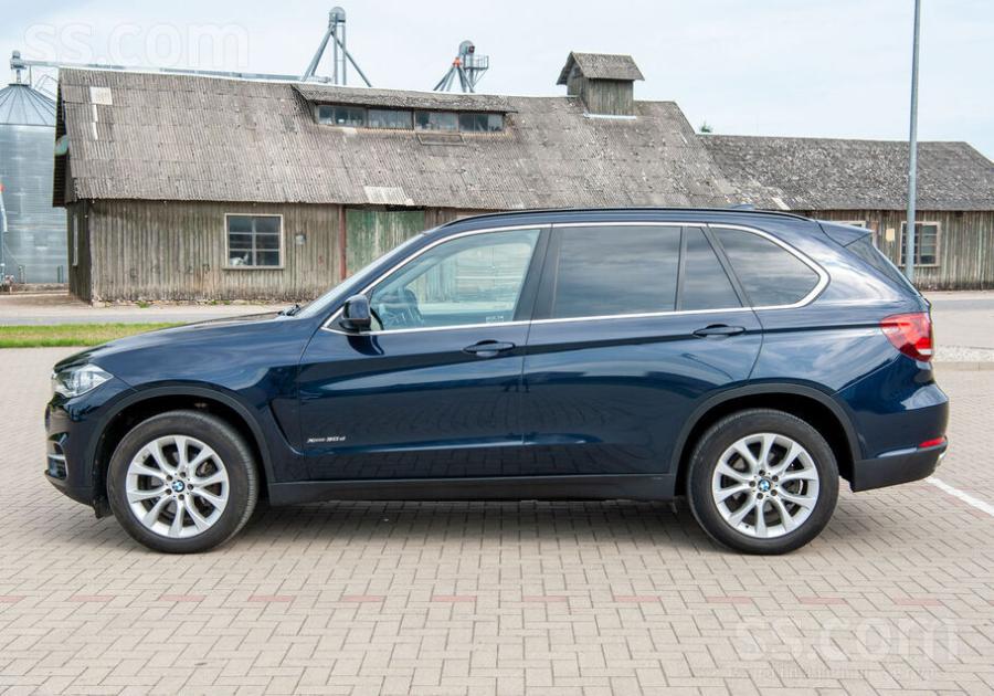 Zils BMW X5 2017 Cēsis, ar dzinēja tilpumu 3.00 L un nobraukumu 269 tūkst. km par 19550 €, foto 5 vietnē AUTOMOTO.COM.LV