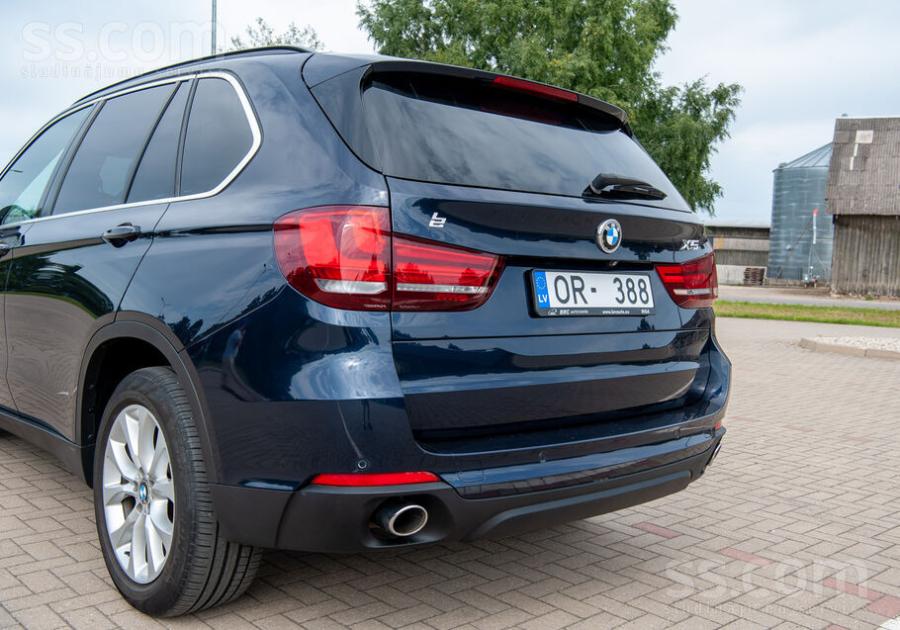 Zils BMW X5 2017 Cēsis, ar dzinēja tilpumu 3.00 L un nobraukumu 269 tūkst. km par 19550 €, foto 14 vietnē AUTOMOTO.COM.LV