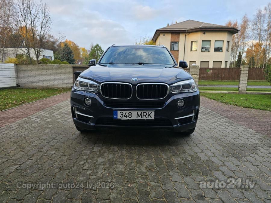 Zils BMW X5 2017 Tallina, ar dzinēja tilpumu 3.00 L un nobraukumu 267 tūkst. km par 20000 €, foto 1 vietnē AUTOMOTO.COM.LV