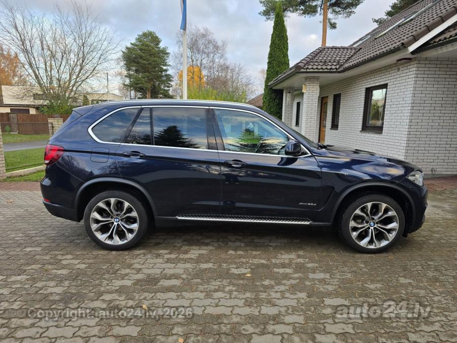 Zils BMW X5 2017 Tallina, ar dzinēja tilpumu 3.00 L un nobraukumu 267 tūkst. km par 20000 €, foto 6 vietnē AUTOMOTO.COM.LV