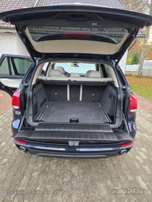 Zils BMW X5 2017 Tallina, ar dzinēja tilpumu 3.00 L un nobraukumu 267 tūkst. km par 20000 €, foto 10 vietnē AUTOMOTO.COM.LV