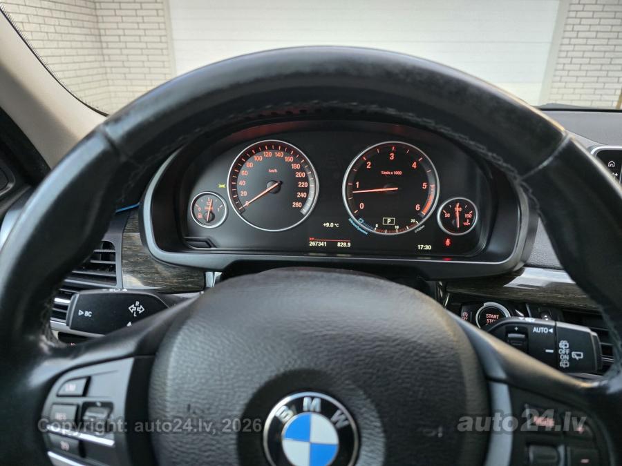 Zils BMW X5 2017 Tallina, ar dzinēja tilpumu 3.00 L un nobraukumu 267 tūkst. km par 20000 €, foto 18 vietnē AUTOMOTO.COM.LV