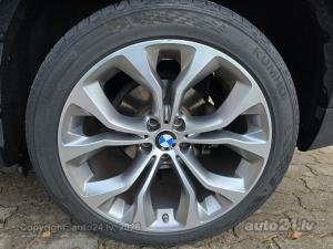 Zils BMW X5 2017 Tallina, ar dzinēja tilpumu 3.00 L un nobraukumu 267 tūkst. km par 20000 €, foto 20 vietnē AUTOMOTO.COM.LV