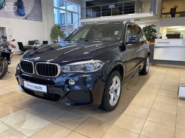 Blue BMW X5 2018 in Klaipeda, with an engine capacity of 3.00 L and mileage of 163 thousand km for 28771 €, photo 1 on AUTOMOTO.COM.LV