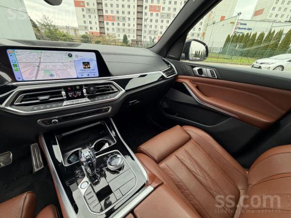 Blue BMW X5 2018 in Riga, with an engine capacity of 3.00 L and mileage of 99 thousand km for 42000 €, photo 7 on AUTOMOTO.COM.LV