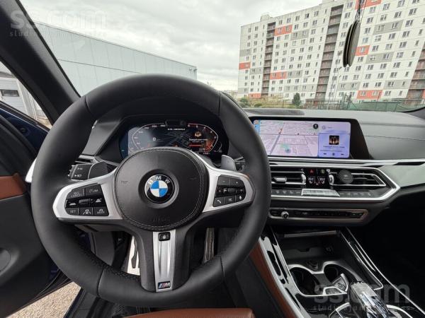 Blue BMW X5 2018 in Riga, with an engine capacity of 3.00 L and mileage of 99 thousand km for 42000 €, photo 8 on AUTOMOTO.COM.LV