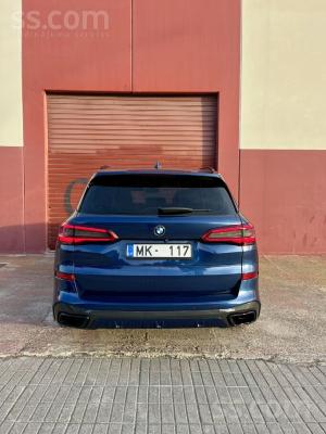 Zils BMW X5 2018 Rīga, ar dzinēja tilpumu 3.00 L un nobraukumu 127 tūkst. km par 45795 €, foto 4 vietnē AUTOMOTO.COM.LV
