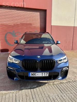 Zils BMW X5 2018 Rīga, ar dzinēja tilpumu 3.00 L un nobraukumu 127 tūkst. km par 45795 €, foto 6 vietnē AUTOMOTO.COM.LV