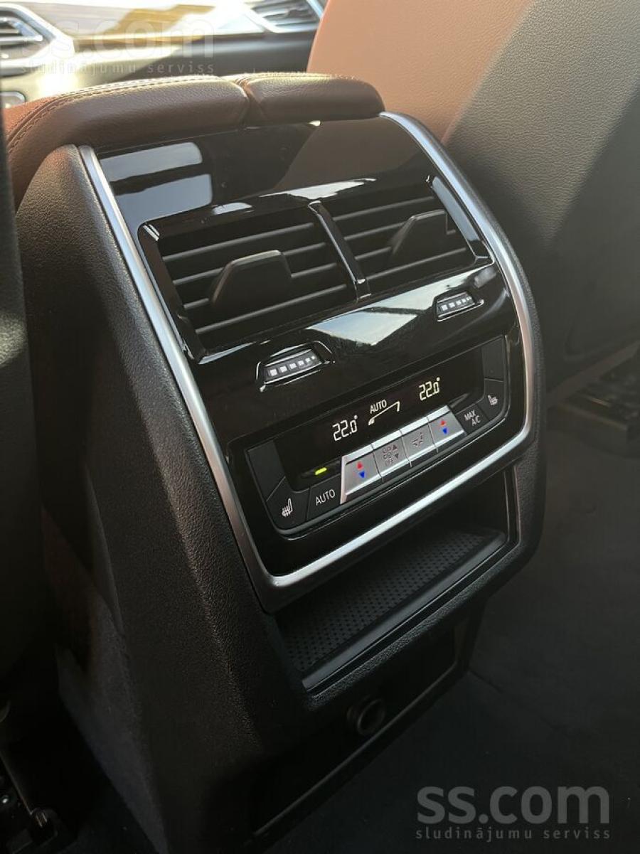Zils BMW X5 2018 Rīga, ar dzinēja tilpumu 3.00 L un nobraukumu 127 tūkst. km par 45795 €, foto 13 vietnē AUTOMOTO.COM.LV