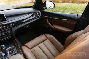 Blue BMW X5 2018 in Riga, with an engine capacity of 2.00 L and mileage of 147 thousand km for 24800 €, photo 14 on AUTOMOTO.COM.LV
