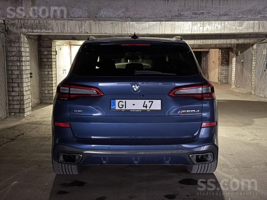 Blue BMW X5 2018 in Riga, with an engine capacity of 3.00 L and mileage of 98 thousand km for 40400 €, photo 3 on AUTOMOTO.COM.LV