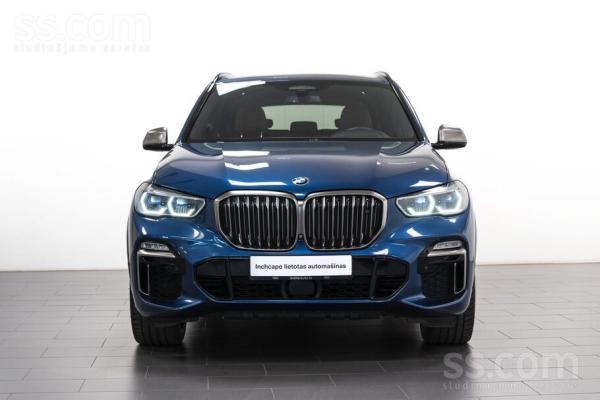 Blue BMW X5 2018 in Riga, with an engine capacity of 3.00 L and mileage of 102 thousand km for 44500 €, photo 3 on AUTOMOTO.COM.LV