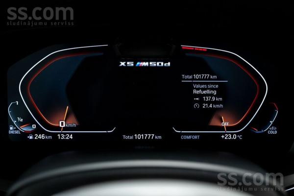 Blue BMW X5 2018 in Riga, with an engine capacity of 3.00 L and mileage of 102 thousand km for 44500 €, photo 5 on AUTOMOTO.COM.LV