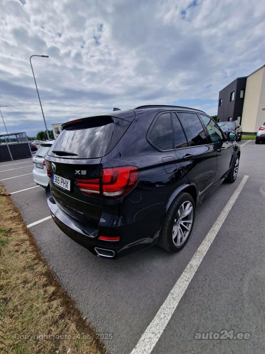Blue BMW X5 2019 in Tallinn, with an engine capacity of 3.00 L and mileage of 134 thousand km for 37500 €, photo 2 on AUTOMOTO.COM.LV