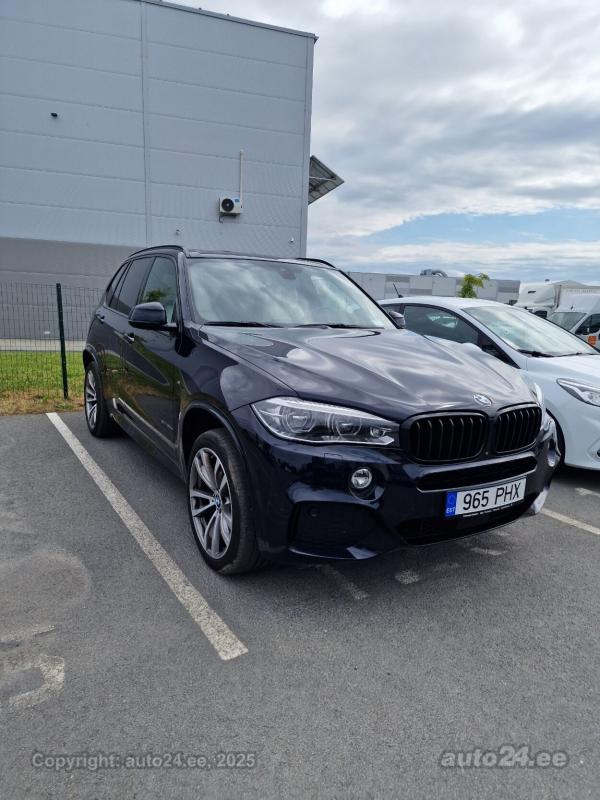 Zils BMW X5 2019 Tallina, ar dzinēja tilpumu 3.00 L un nobraukumu 134 tūkst. km par 37500 €, foto 3 vietnē AUTOMOTO.COM.LV