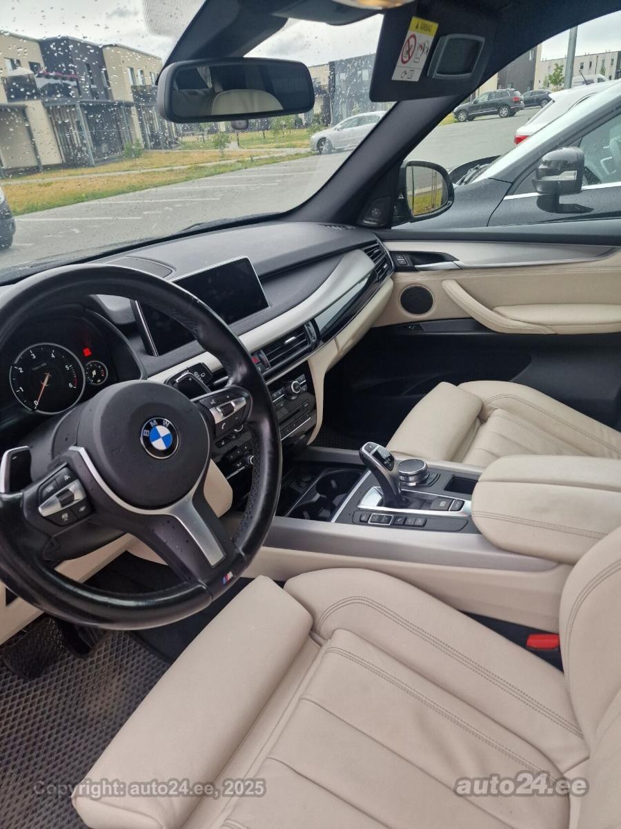Blue BMW X5 2019 in Tallinn, with an engine capacity of 3.00 L and mileage of 134 thousand km for 37500 €, photo 6 on AUTOMOTO.COM.LV