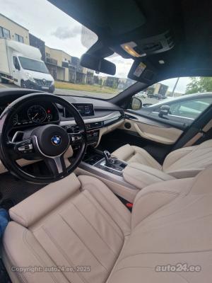 Blue BMW X5 2019 in Tallinn, with an engine capacity of 3.00 L and mileage of 134 thousand km for 37500 €, photo 7 on AUTOMOTO.COM.LV
