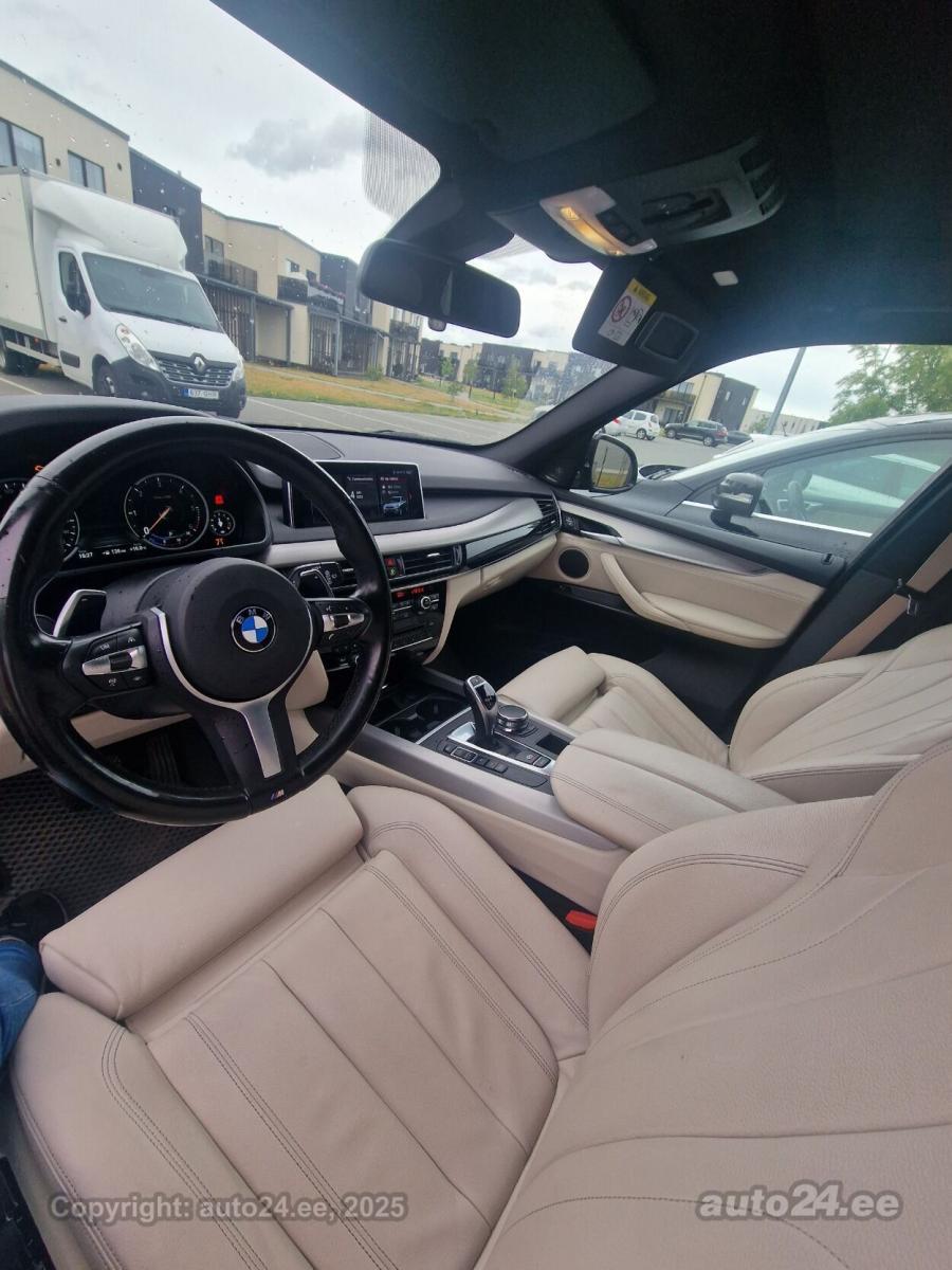 Blue BMW X5 2019 in Tallinn, with an engine capacity of 3.00 L and mileage of 134 thousand km for 37500 €, photo 7 on AUTOMOTO.COM.LV
