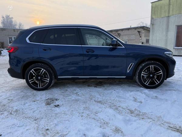 Zils BMW X5 2019 Šauļi, ar dzinēja tilpumu 2.00 L un nobraukumu 191 tūkst. km par 38800 €, foto 5 vietnē AUTOMOTO.COM.LV
