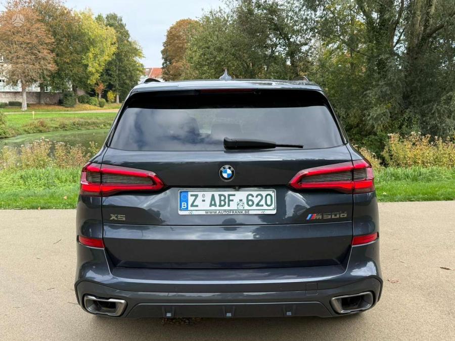 Blue BMW X5 2019 in Utena, with an engine capacity of 2.99 L and mileage of 340 thousand km for 23500 €, photo 4 on AUTOMOTO.COM.LV