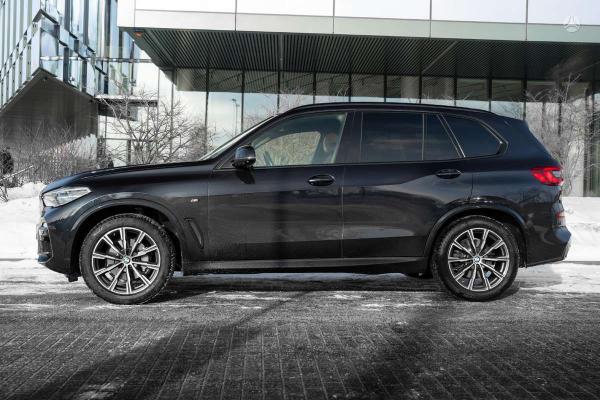 Zils BMW X5 2019 Viļņa, ar dzinēja tilpumu 3.00 L un nobraukumu 96 tūkst. km par 40950 €, foto 3 vietnē AUTOMOTO.COM.LV