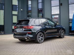 Blue BMW X5 2019 in Marijampole, with an engine capacity of 3.00 L and mileage of 164 thousand km for 40450 €, photo 11 on AUTOMOTO.COM.LV