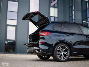 Blue BMW X5 2019 in Marijampole, with an engine capacity of 3.00 L and mileage of 164 thousand km for 40450 €, photo 15 on AUTOMOTO.COM.LV