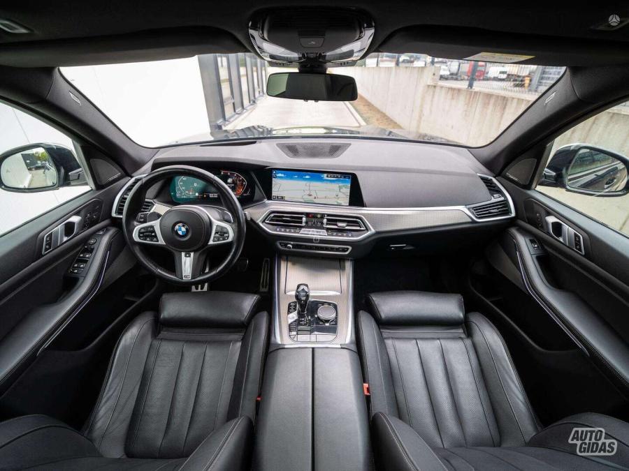 Blue BMW X5 2019 in Marijampole, with an engine capacity of 3.00 L and mileage of 164 thousand km for 40450 €, photo 19 on AUTOMOTO.COM.LV