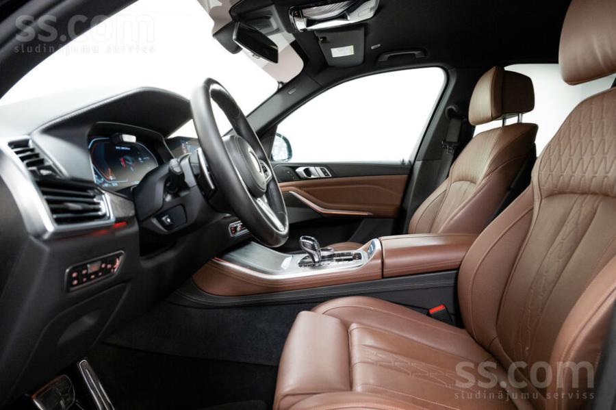 Zils BMW X5 2019 Rīga, ar dzinēja tilpumu 3.00 L un nobraukumu 125 tūkst. km par 46700 €, foto 14 vietnē AUTOMOTO.COM.LV