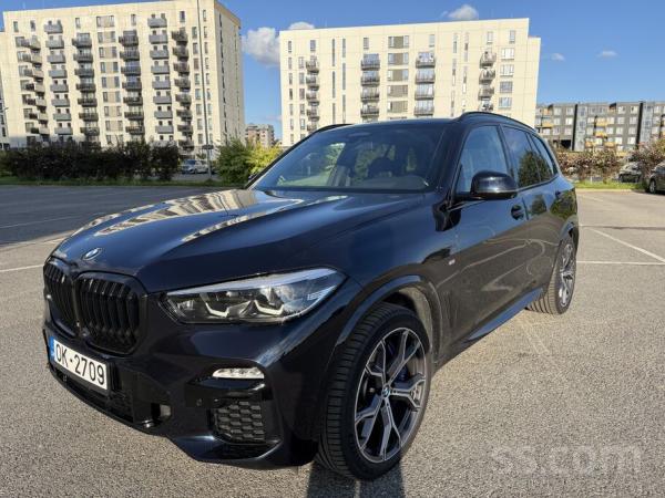 Синий БМВ Х5 2019 в Рига, объемом двигателя 3.00 л и пробегом 244 тыс. км за 35000 €, фото 1 на AUTOMOTO.COM.LV
