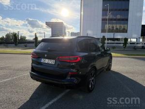 Zils BMW X5 2019 Rīga, ar dzinēja tilpumu 3.00 L un nobraukumu 244 tūkst. km par 35000 €, foto 5 vietnē AUTOMOTO.COM.LV