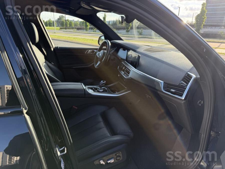 Zils BMW X5 2019 Rīga, ar dzinēja tilpumu 3.00 L un nobraukumu 244 tūkst. km par 35000 €, foto 9 vietnē AUTOMOTO.COM.LV