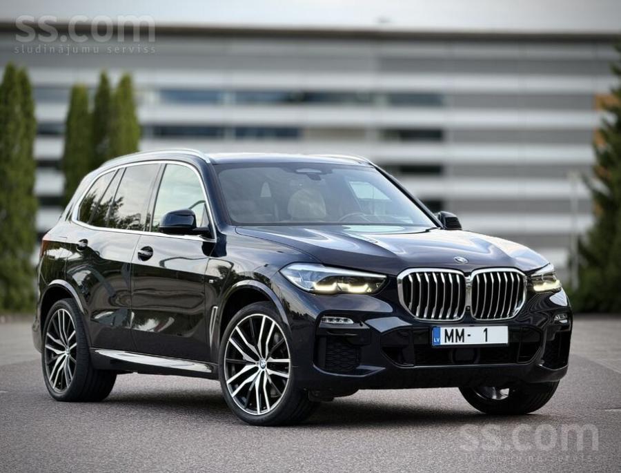 Zils BMW X5 2019 Rīga, ar dzinēja tilpumu 3.00 L un nobraukumu 200 tūkst. km par 34200 €, foto 1 vietnē AUTOMOTO.COM.LV