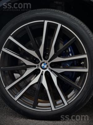 Zils BMW X5 2019 Rīga, ar dzinēja tilpumu 3.00 L un nobraukumu 200 tūkst. km par 34200 €, foto 12 vietnē AUTOMOTO.COM.LV