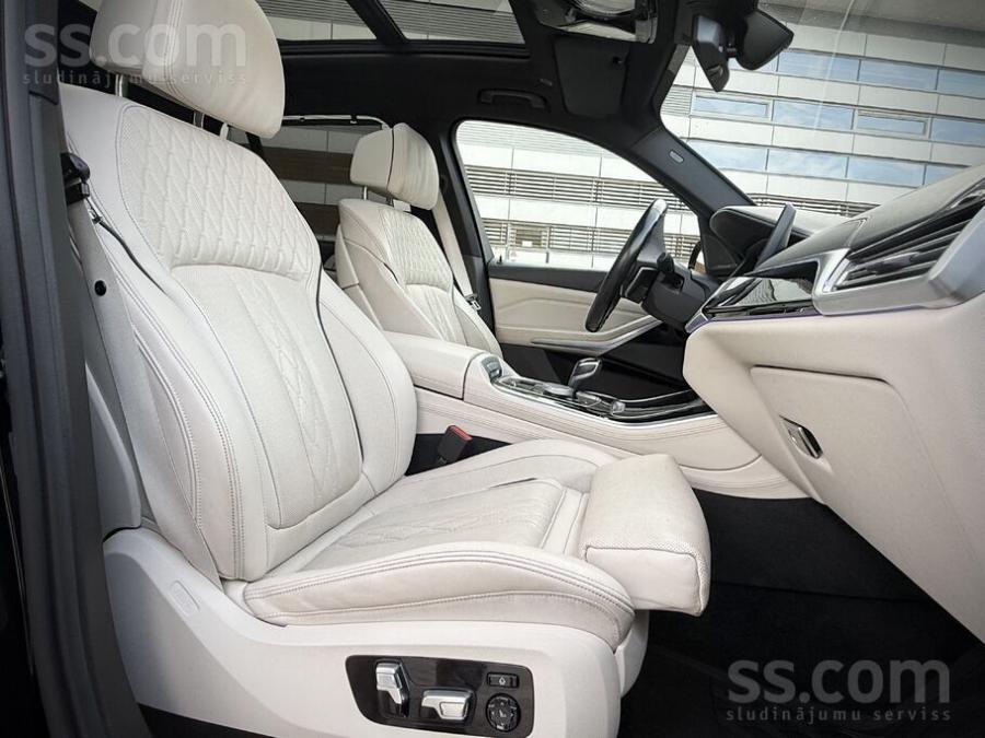 Zils BMW X5 2019 Rīga, ar dzinēja tilpumu 3.00 L un nobraukumu 200 tūkst. km par 34200 €, foto 16 vietnē AUTOMOTO.COM.LV