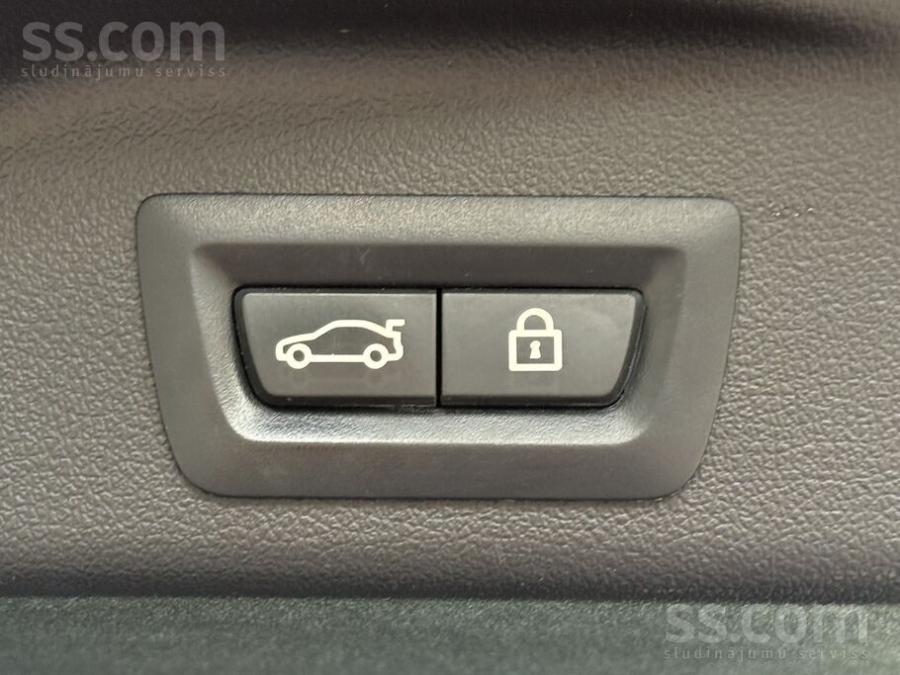 Zils BMW X5 2019 Rīga, ar dzinēja tilpumu 3.00 L un nobraukumu 200 tūkst. km par 34200 €, foto 36 vietnē AUTOMOTO.COM.LV