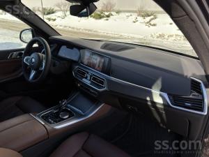 Синий БМВ Х5 2019 в Рига, объемом двигателя 3.00 л и пробегом 175 тыс. км за 38900 €, фото 9 на AUTOMOTO.COM.LV