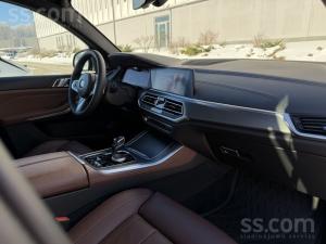 Синий БМВ Х5 2019 в Рига, объемом двигателя 3.00 л и пробегом 175 тыс. км за 38900 €, фото 15 на AUTOMOTO.COM.LV