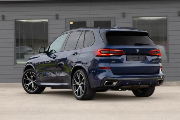 Zils BMW X5 2019 Rīga, ar dzinēja tilpumu 3.00 L un nobraukumu 180 tūkst. km par 44200 €, foto 2 vietnē AUTOMOTO.COM.LV