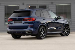 Zils BMW X5 2019 Rīga, ar dzinēja tilpumu 3.00 L un nobraukumu 180 tūkst. km par 44200 €, foto 5 vietnē AUTOMOTO.COM.LV