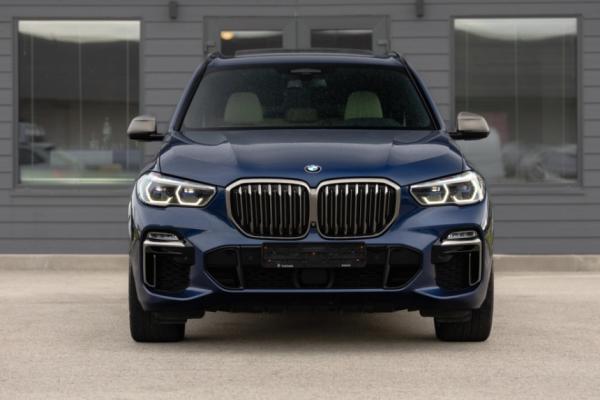 Zils BMW X5 2019 Rīga, ar dzinēja tilpumu 3.00 L un nobraukumu 180 tūkst. km par 44200 €, foto 5 vietnē AUTOMOTO.COM.LV