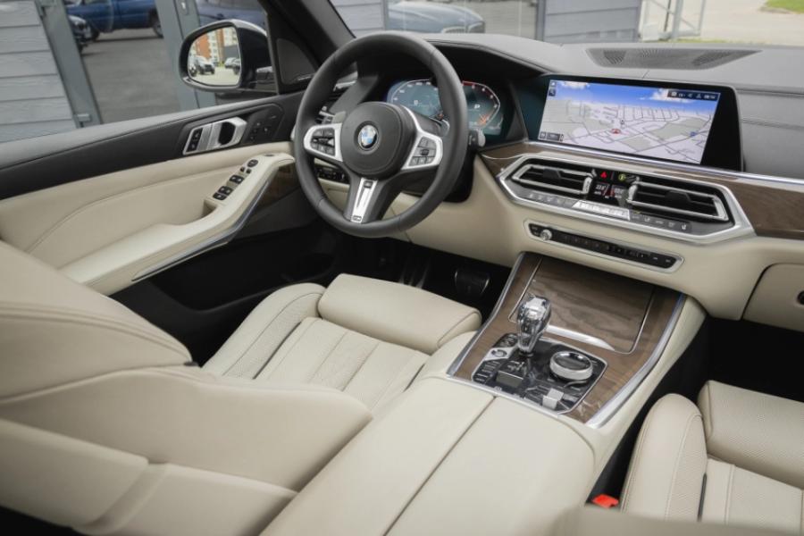 Zils BMW X5 2019 Rīga, ar dzinēja tilpumu 3.00 L un nobraukumu 180 tūkst. km par 44200 €, foto 9 vietnē AUTOMOTO.COM.LV
