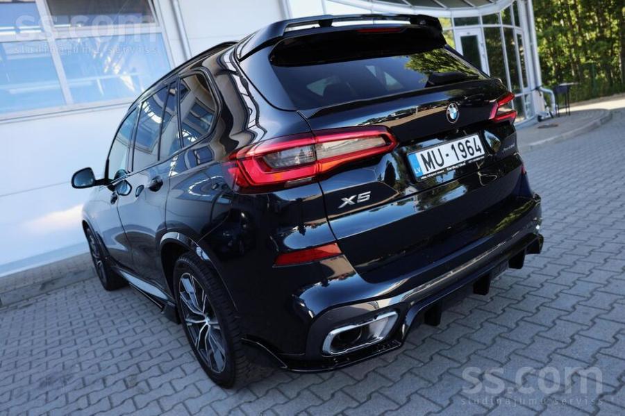 Blue BMW X5 2019 in Riga, with an engine capacity of 3.00 L and mileage of 0 thousand km for 37995 €, photo 7 on AUTOMOTO.COM.LV