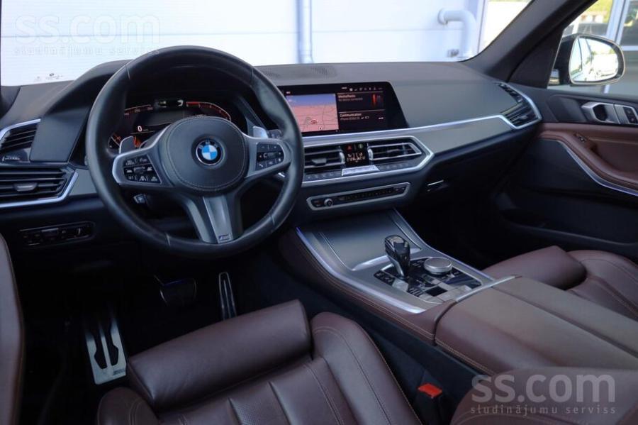 Blue BMW X5 2019 in Riga, with an engine capacity of 3.00 L and mileage of 0 thousand km for 37995 €, photo 11 on AUTOMOTO.COM.LV