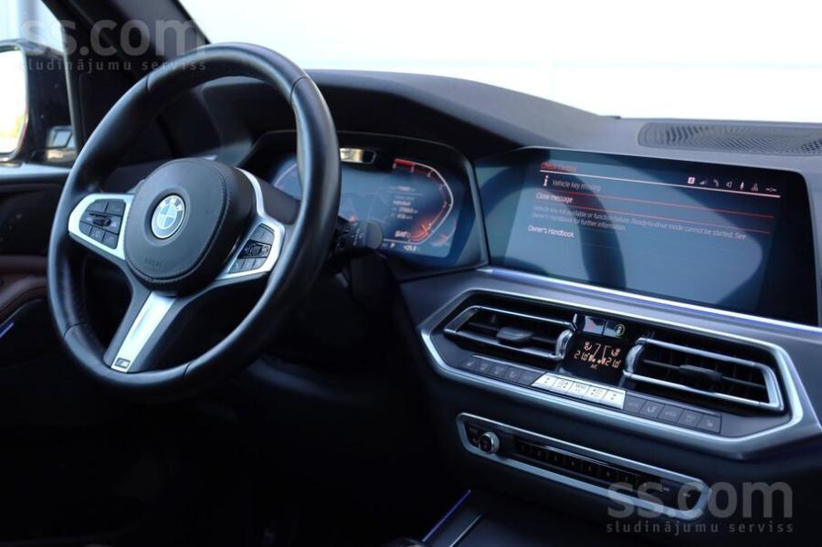 Blue BMW X5 2019 in Riga, with an engine capacity of 3.00 L and mileage of 0 thousand km for 37995 €, photo 15 on AUTOMOTO.COM.LV