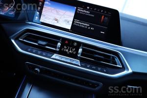 Blue BMW X5 2019 in Riga, with an engine capacity of 3.00 L and mileage of 0 thousand km for 37995 €, photo 20 on AUTOMOTO.COM.LV