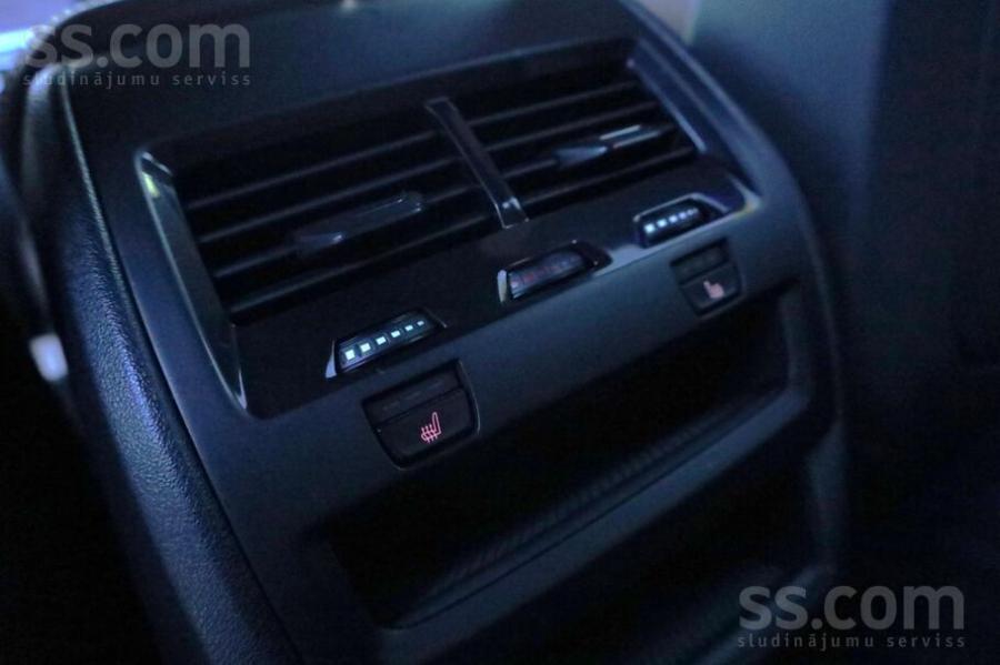 Blue BMW X5 2019 in Riga, with an engine capacity of 3.00 L and mileage of 0 thousand km for 37995 €, photo 29 on AUTOMOTO.COM.LV